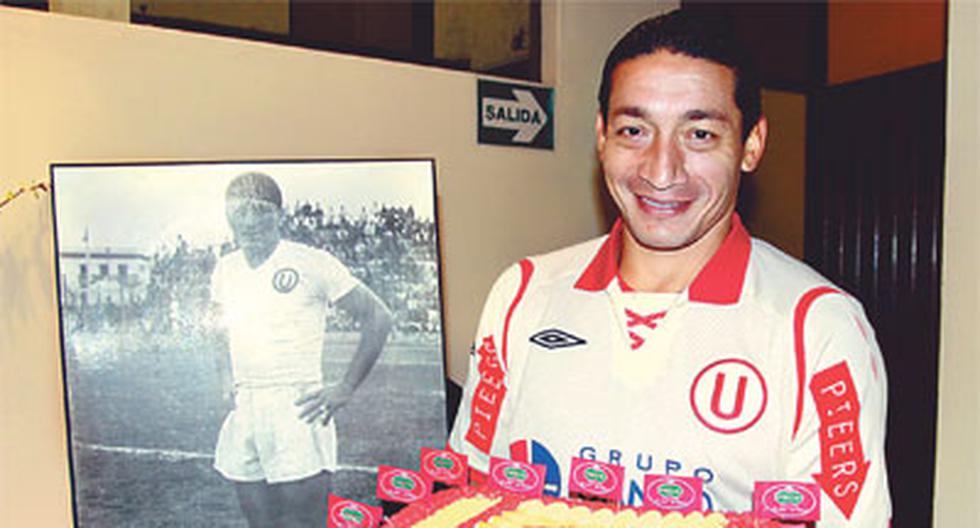 "Negro" Galván cumplió ayer 36 años de edad y lo celebró en Campo Mar ...