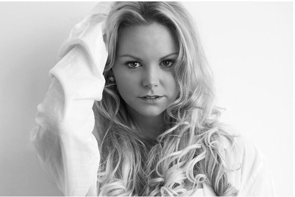 Conoce a Rachelle Graham, espectacular novia de Papiss Cissé [FOTOS ...