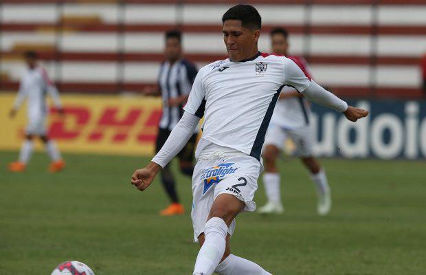 Universitario De Deportes Maelo Reátegui Y José Luján Son Opción Para