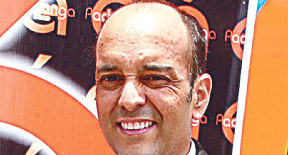 Se nos fue Micky. Periodista dio dura batalla contra cáncer y ya está ...