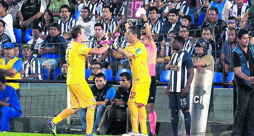 Alianza Lima: Leao Butrón y George Forsyth luchan por ser titular ...