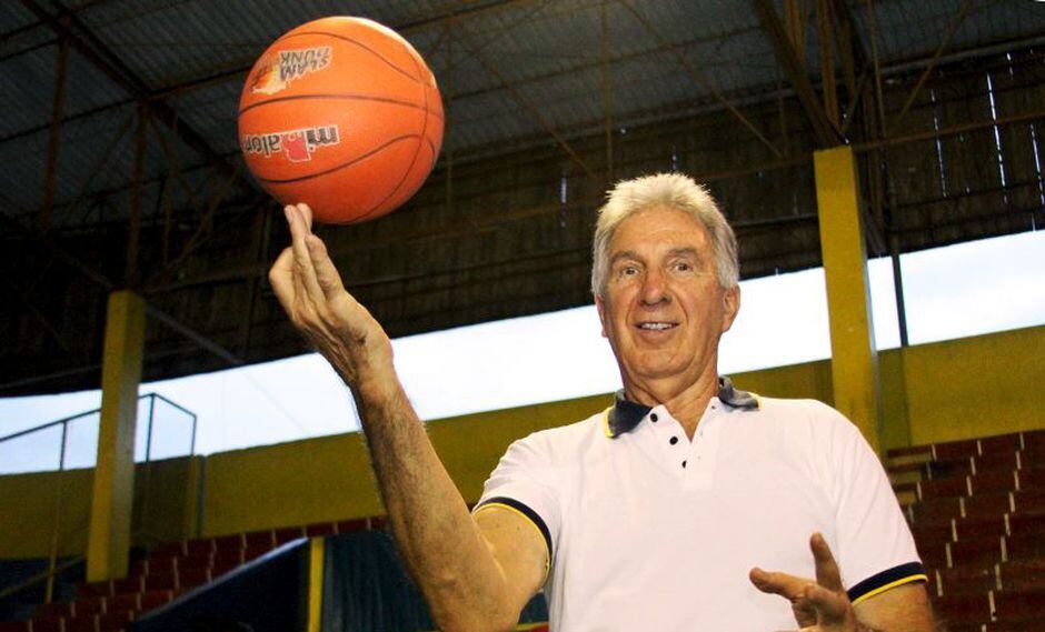 Ricardo Duarte sigue firme en su lucha por promocionar el básquet ...