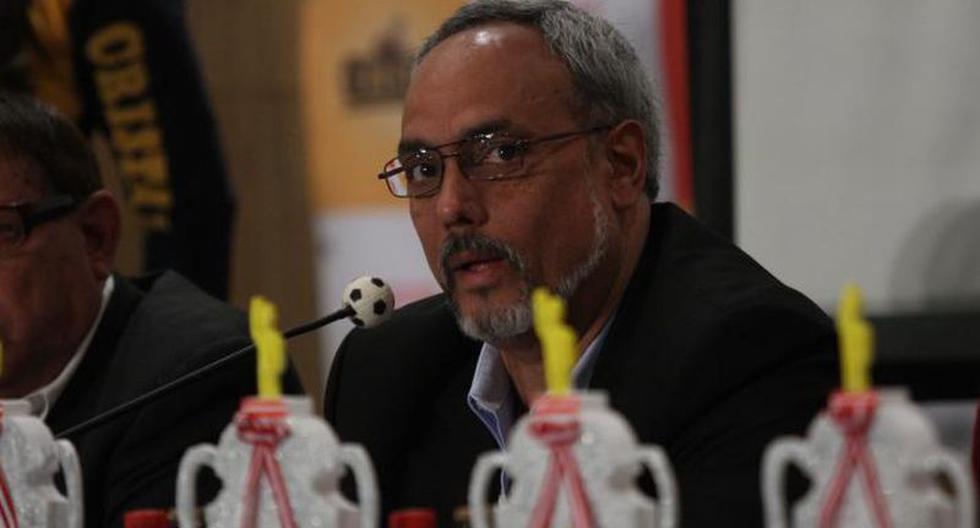 Manuel Burga es tachado y no podrá ser reelecto en la FPF | FUTBOL ...